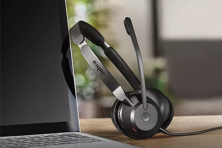 Jabra Evolve2 30