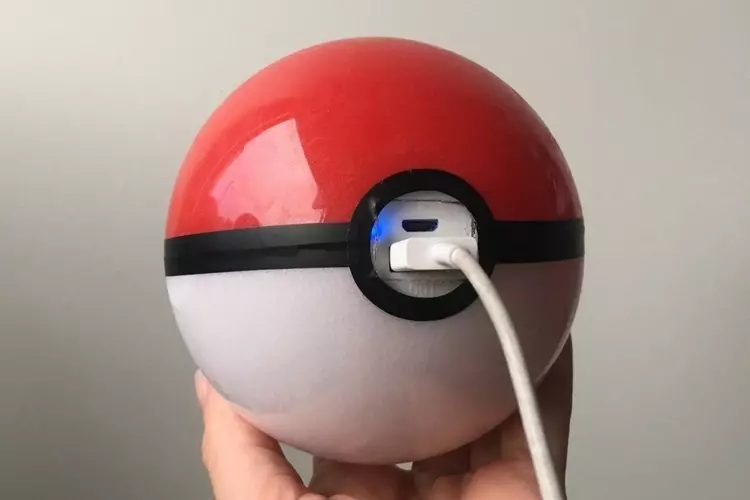 Pokeball batteripakke 10588_1