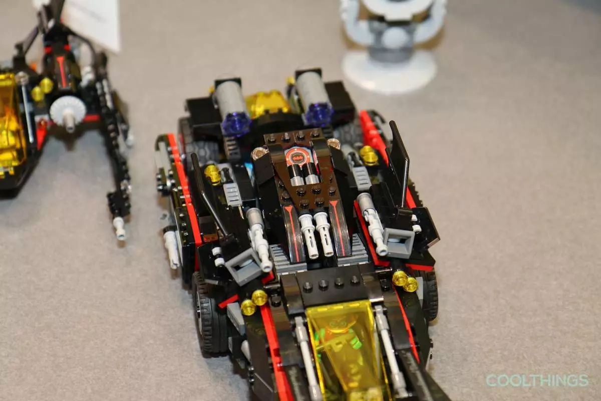 LEGO 70917 Ultimate Batmobile toplumy 10776_10