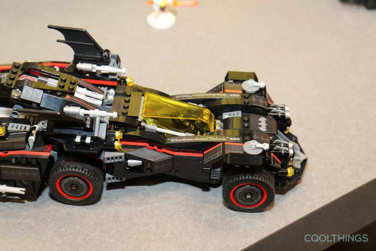 LEGO 70917 The Ultimate Batmobile Set 10776_9