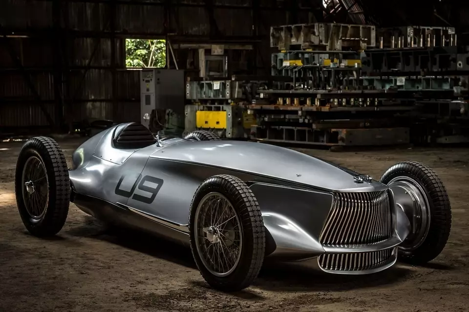 Infiniti Prototype 9 10885_2