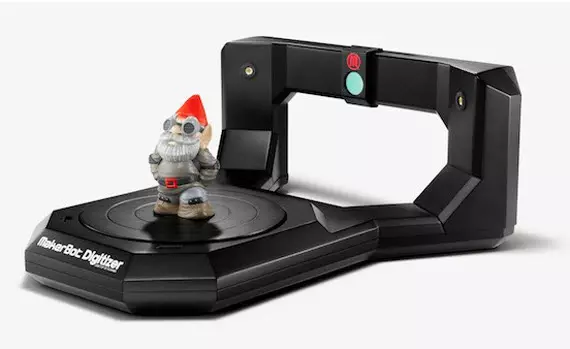 MakerBot Digitizer සැබෑ ලෝක වස්තු ත්‍රිමාණ මාදිලිවලට පරිලෝකනය කරයි 11434_1