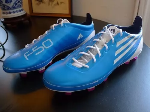 Adidas F50 Adizero, самыя лёгкія футбольныя чаравікі ў свеце 11656_1