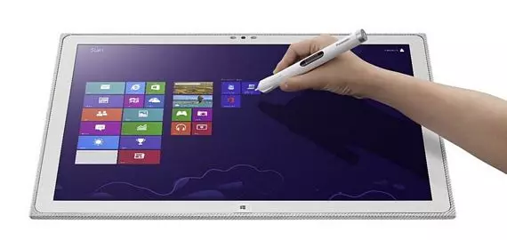 Panasonic Toughpad 4K is in bedriuwsrûge, Ultra-HD Windows 8.1-tablet 12166_1