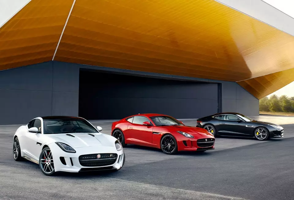 Jaguar F-Type Coupe 2015 года 13010_2