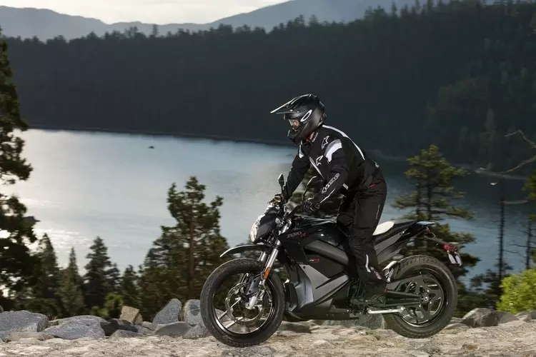 2016 Zero Motorcycles DSR 13071_2