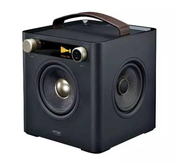 TDK Sound Cube သည် Square Boombox ဖြစ်သည်။ 13446_1