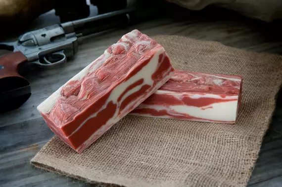 Outlaw Soaps Bacon Zeep