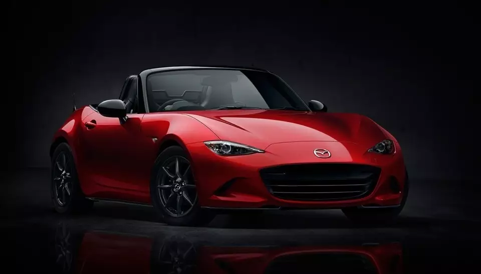 2016 Mazda MX-5 Miata: Най-популярният роудстър в света получава изцяло нов облик 13509_1