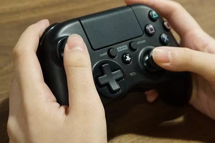 Hori Onyx vezeték nélküli PS4 vezérlő 14459_4