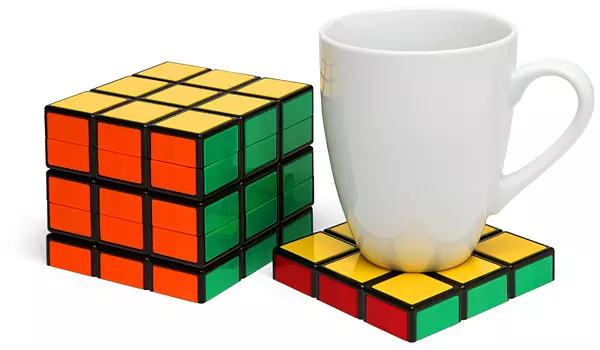 ව්‍යාජ Rubik's Cube එකක් සෑදීමට මෙම Coasters Stack කරනවා 14661_1