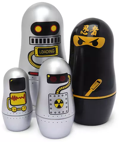 Dolls Nesting na Rasha, Yanzu A cikin Tsarin Robot Da Ninja 1482_1