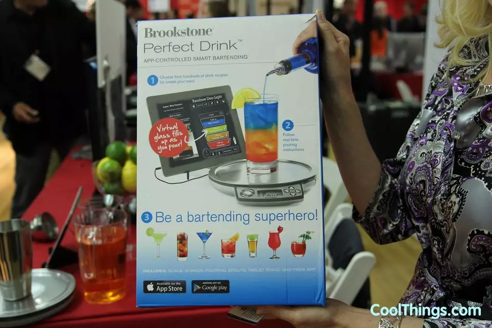 Barman inteligente Brookstone Perfect Drink