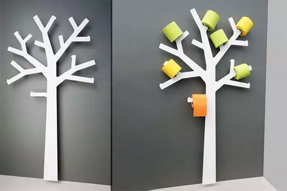 PQtier és un prestatge de paper higiènic disfressat d'arbre