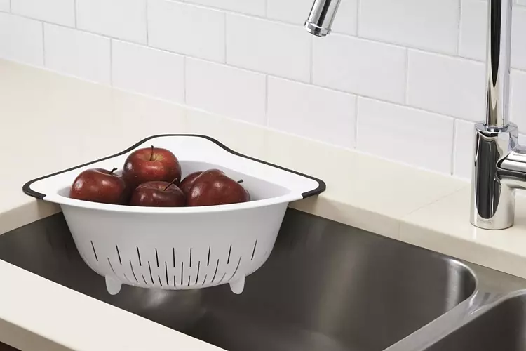 I-OXO Over-the-Corner Colander