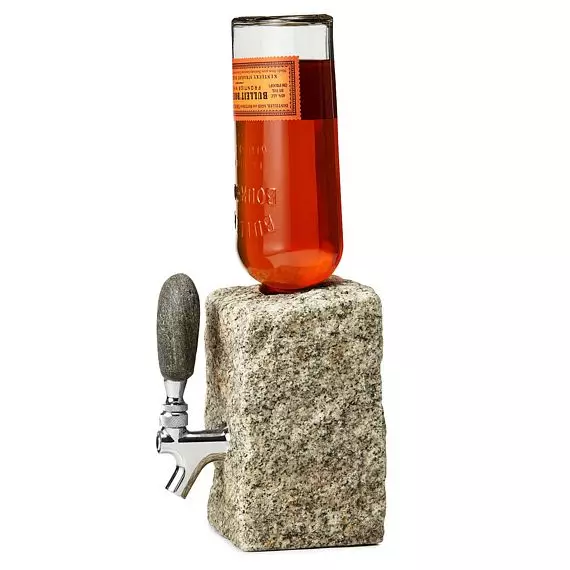 Stone Drink Dispenser ви позволява да изцеждате алкохол от камък 1615_3