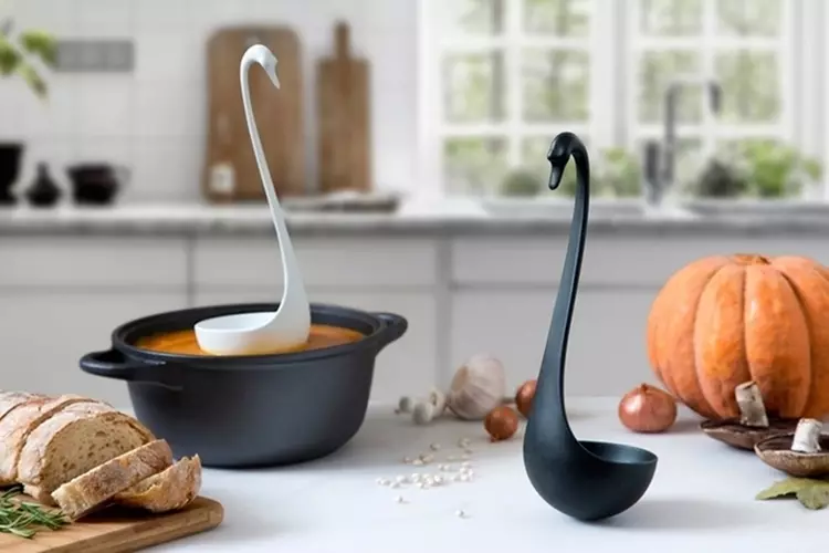 Ototo Swanky Ladle