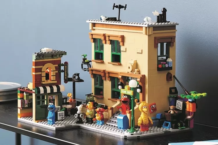 LEGO Ideas 123 Sesame Street