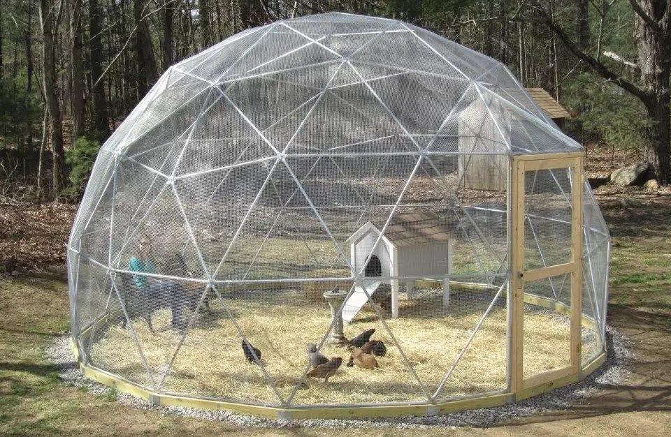 Pre-Fab Kamuri-Size Geodesic Domes 2076_1