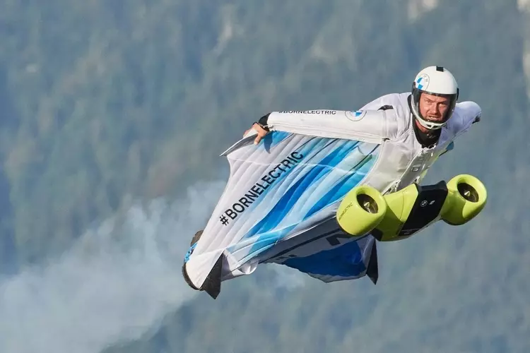 BMW Designworks x Peter Salzmann Electrified Wingsuit 23055_1