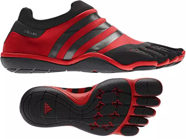 Adidas Adipure Trainer kopiearret Vibram's Fiif Fingers foar Indoor Workouts 3220_1