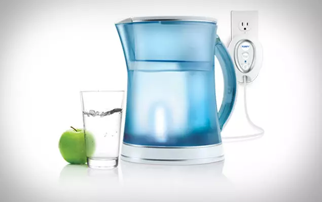 Restore Pitcher Filters Water, Zaps Germs 3515_1