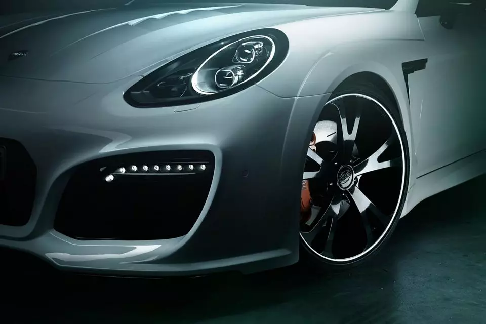 TechArt GrandGT сезнең 