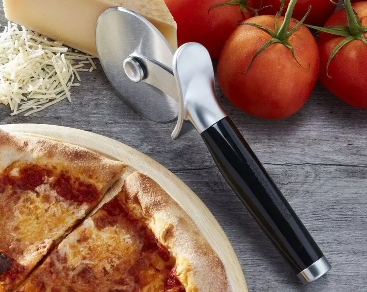 Gadzira Zvimedu Zvakakwana Nguva Yese Neakanakisa Pizza Cutter 412_2