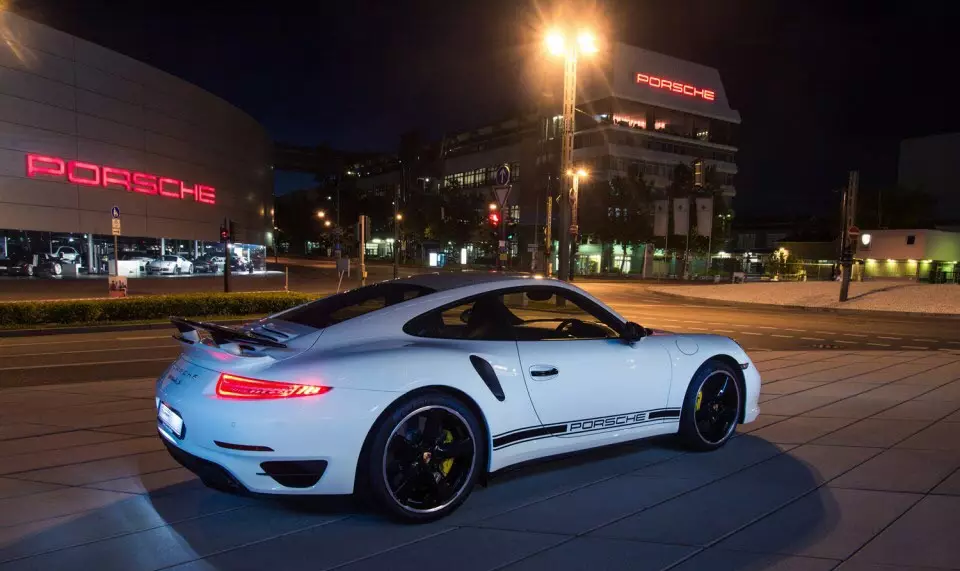 Porsche 911 Turbo S GB-Edition 4133_4