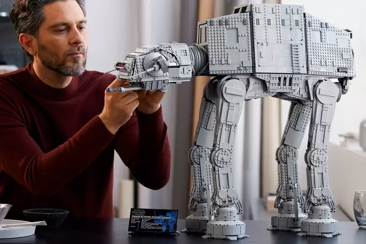 LEGO Ultimate Collectors 시리즈 AT-AT