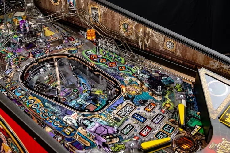 Stern Munsters Pinball Machines 4910_4