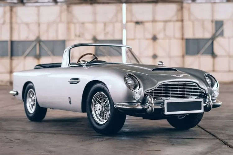 چھوٹی کار کمپنی Aston Martin DB5 جونیئر