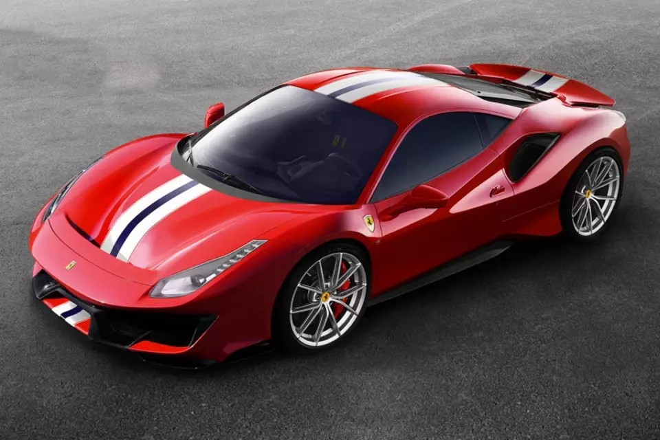 Ferrari 488 Pista 5519_1