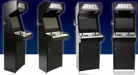 ArKeg Arcade System предлага както игри, така и бира