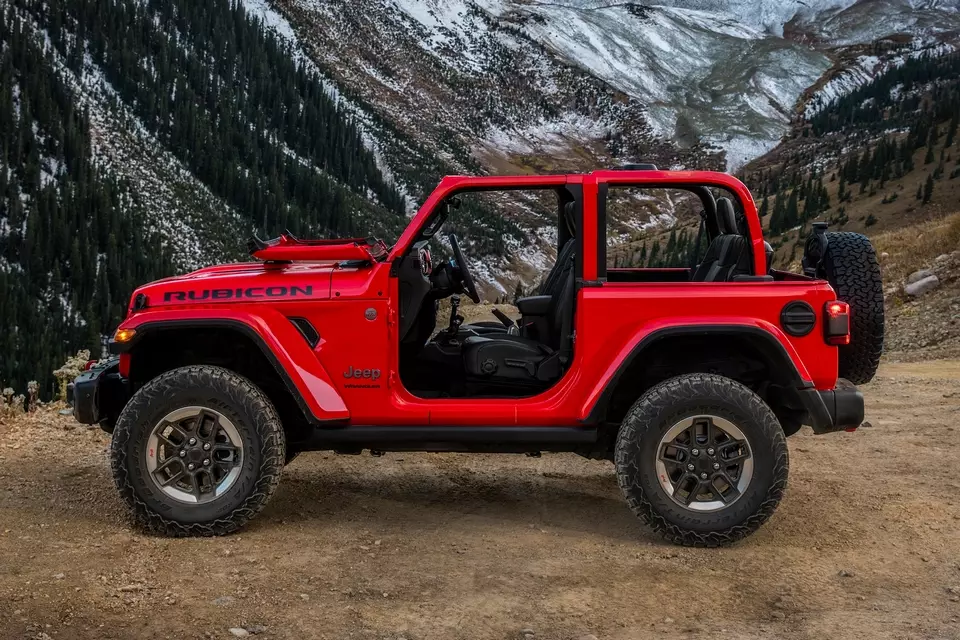 2018 წლის Jeep Wrangler 6059_1