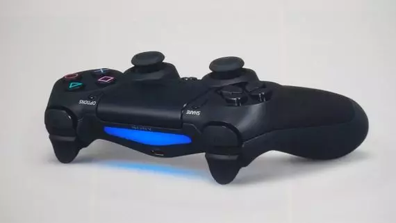 Sony PS4 ספּעקס און גאַמעס אַנאַונסט 605_2