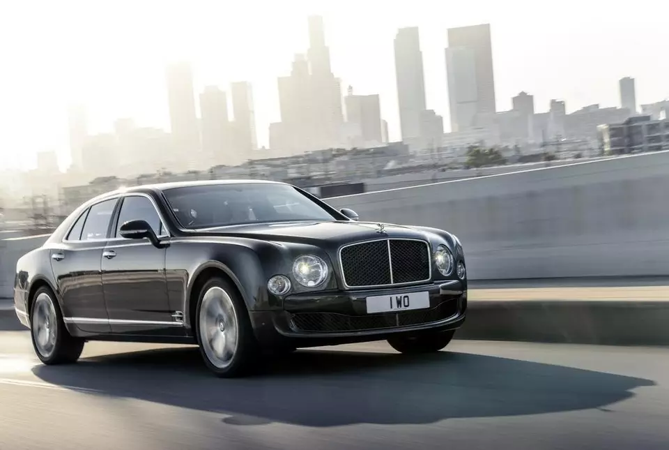 Bentley Mulsanne Speed 2015 року виробляє 811 фунт-фут крутного моменту 6070_2