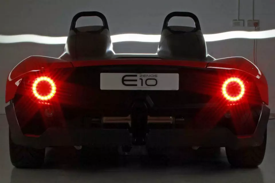 Το Zenos E10 φέρνει τις επιδόσεις του Supercar σε ένα πιο προσιτό πακέτο 6248_3