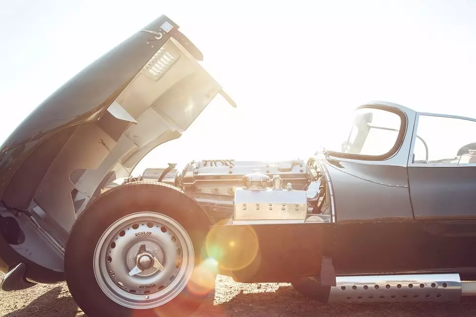 Jaguar XKSS 6306_4