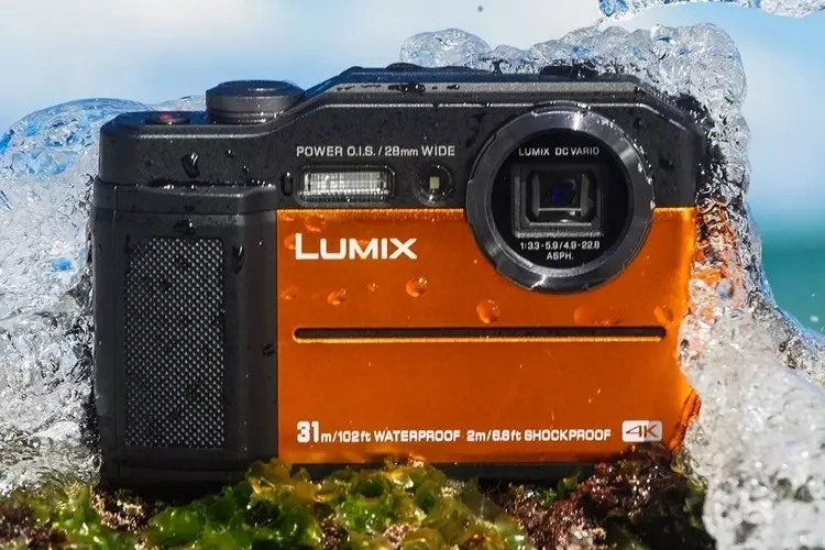 Panasonic Lumix FT7 7015_1