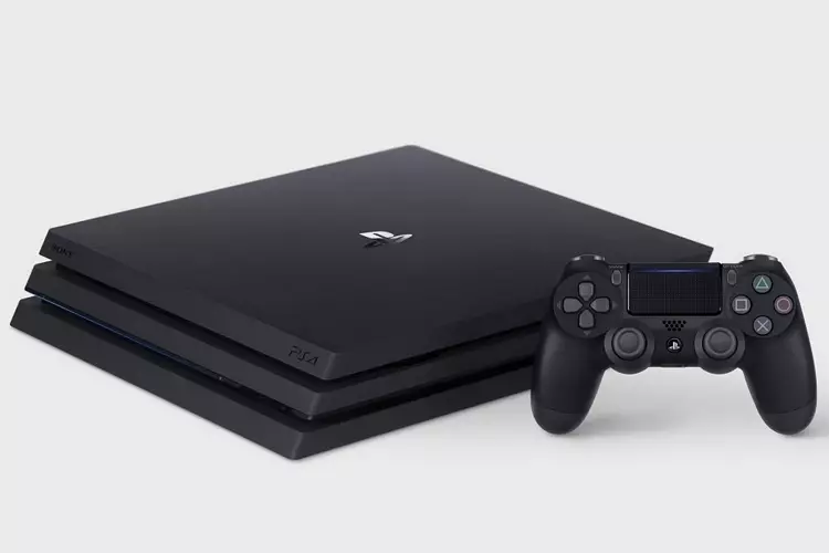 Sony PlayStation 4 Pro 7022_1