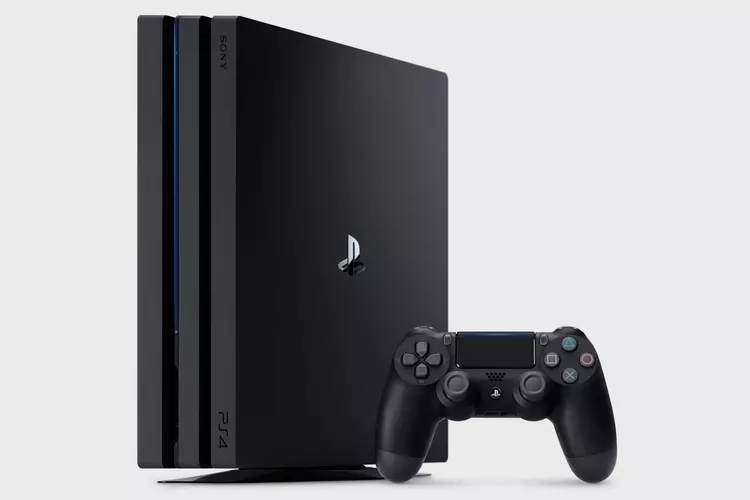 Sony PlayStation 4 Pro 7022_2