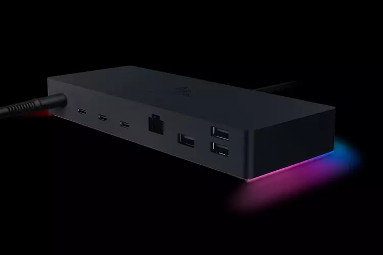 Razer Thunderbolt 4 Dock Chroma 723_4