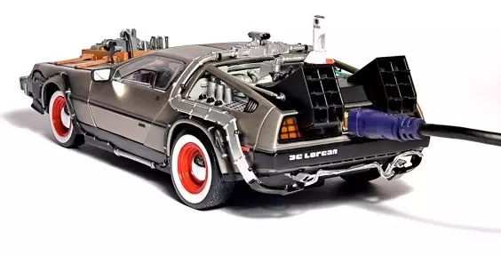 Delorean Hard Drive Car: Povratak u budućnost HDD kućište 7669_2