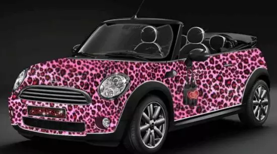 BMW MINI tobt mit Katy Perry