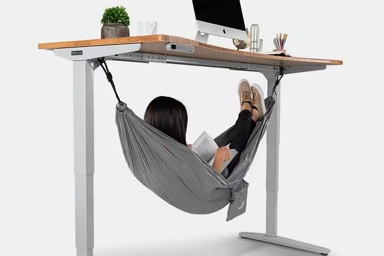 Eluli elu n'okpuru Desk Hammock 7780_1