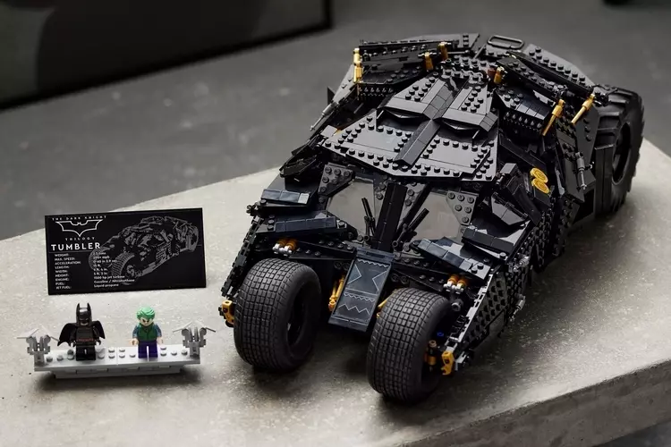 LEGO DC Batman Batmobil Tumbler