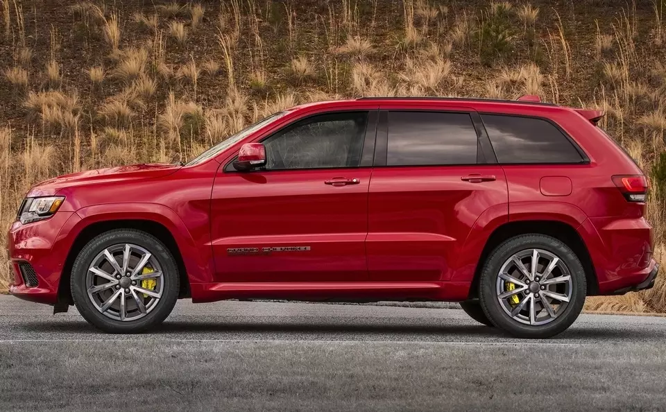 IJeep Grand Cherokee Trackhawk 9482_2