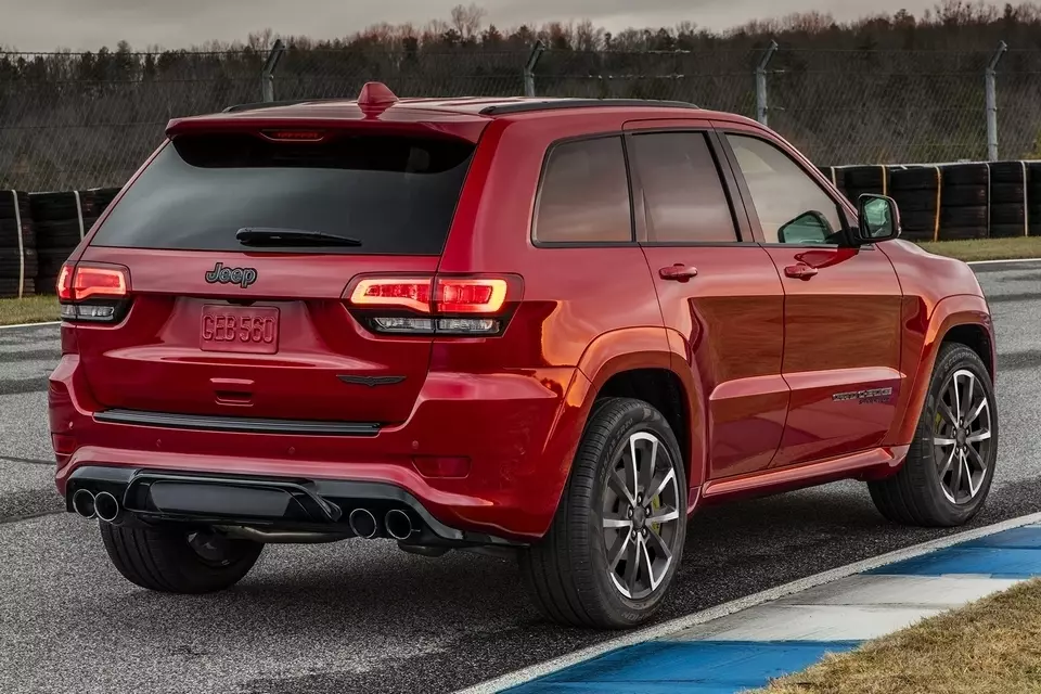 Jeep Grand Cherokee Trackhawk 9482_3